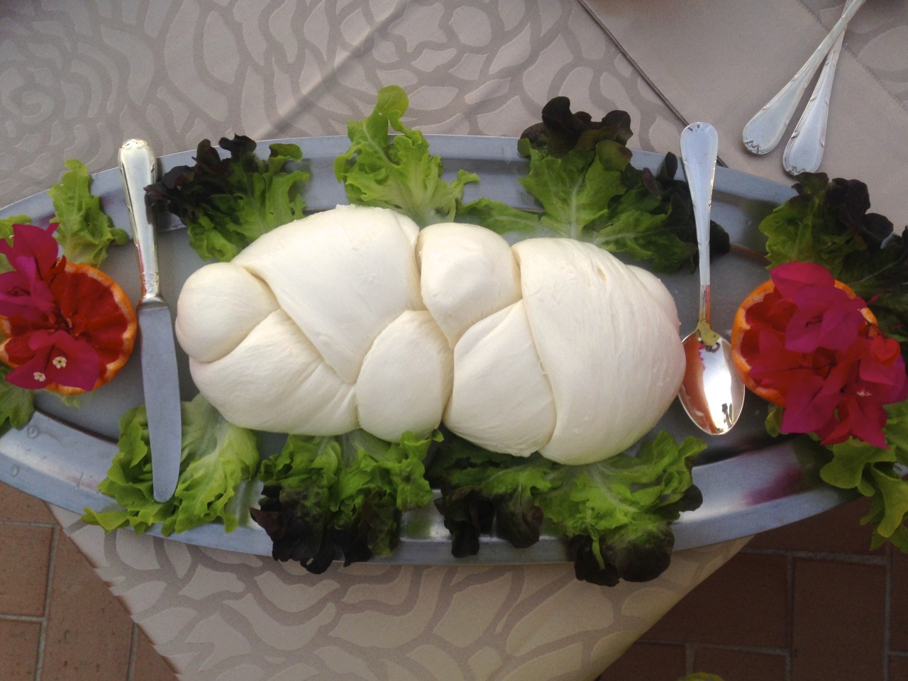 Braided mozzarella – The Food Diaries